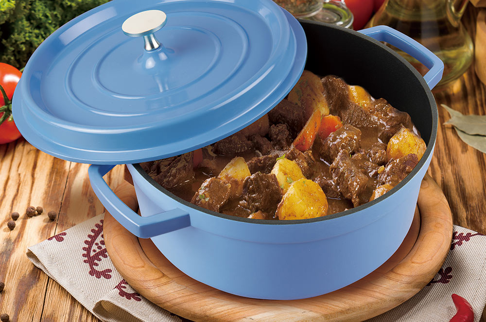 Hearty Beef and Potato Stew – MASTERPAN